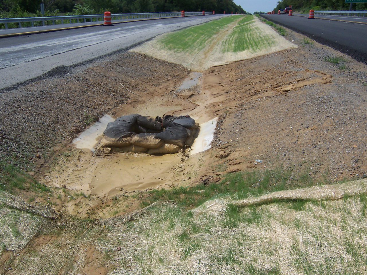 Erosion Control – Field Applications | Highway Knowledge Portal