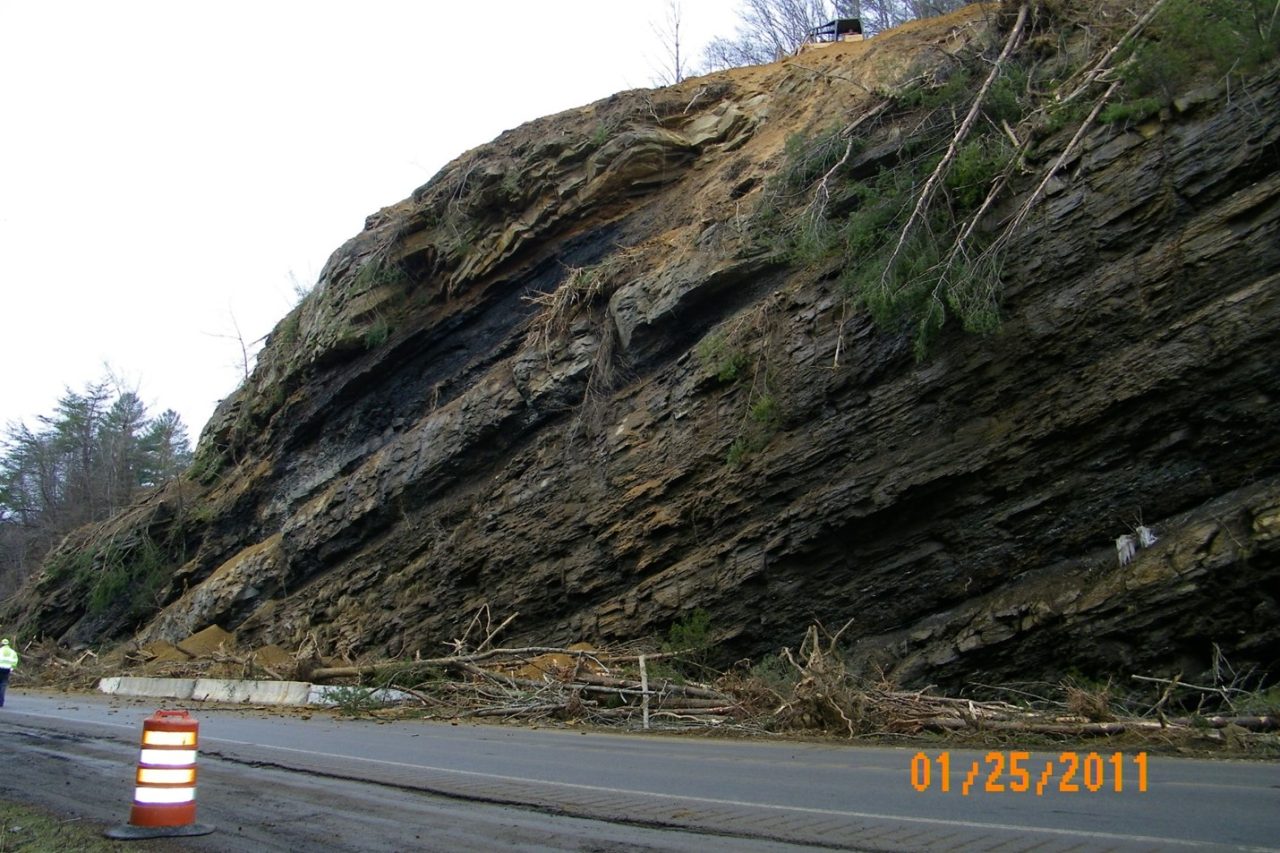 Rock Slopes and Rockfalls | Highway Knowledge Portal