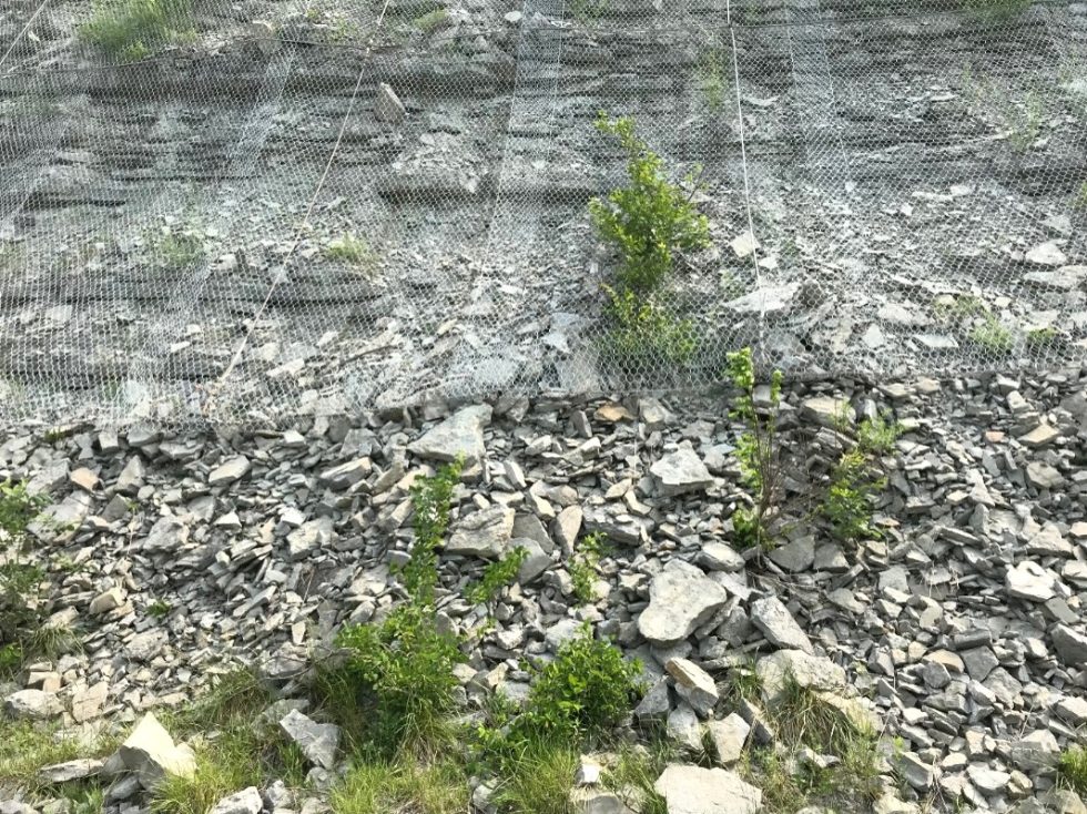 Rock Slopes and Rockfalls | Highway Knowledge Portal